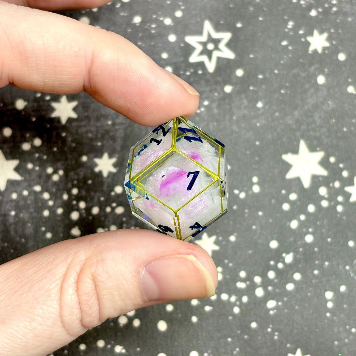 "Pink Pearls" - 7 Piece Show Off Set - Logo d20 – Dreamy Dice