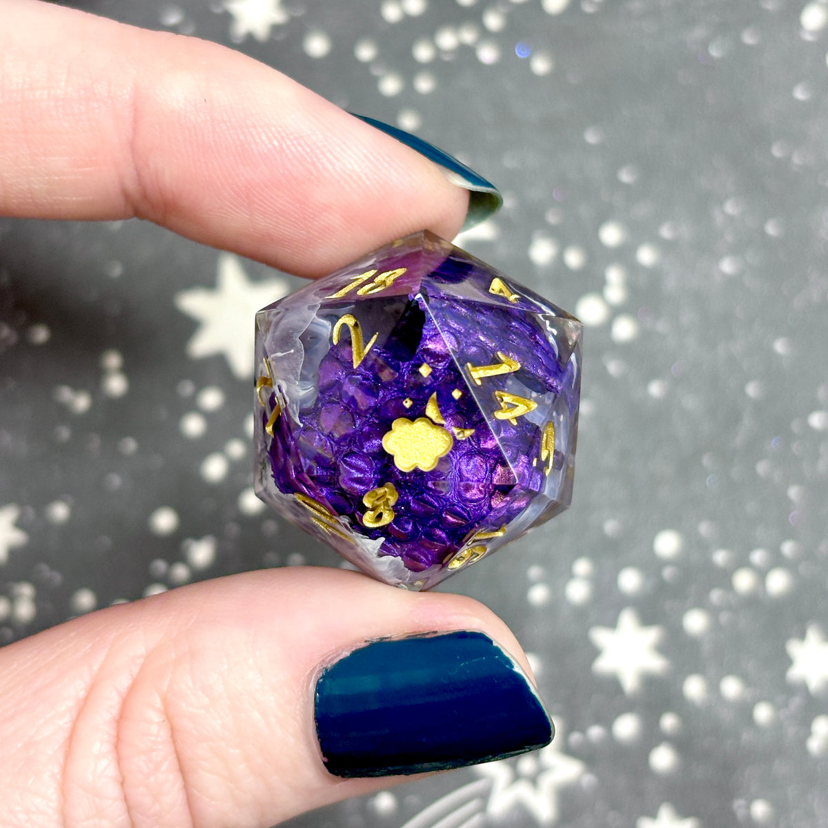 "Purple Wyrm" - 7 Piece Show Off Set - Logo d20 – Dreamy Dice