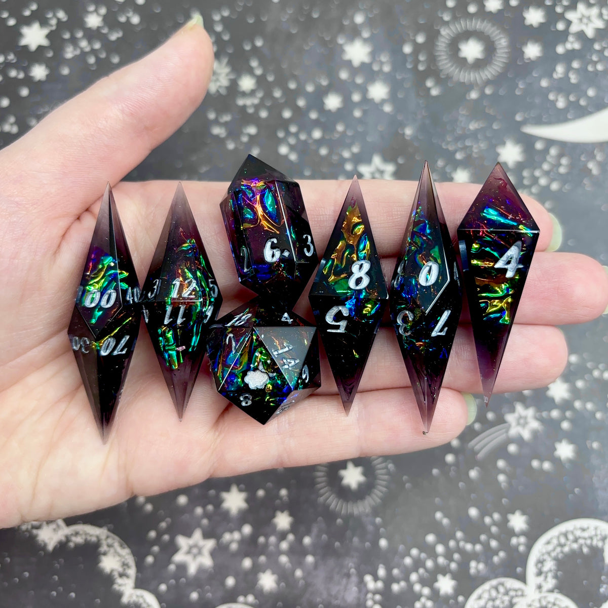 "The Void Speaks" - Elongated 7 Piece Show Off Set - Logo d20 – Dreamy Dice